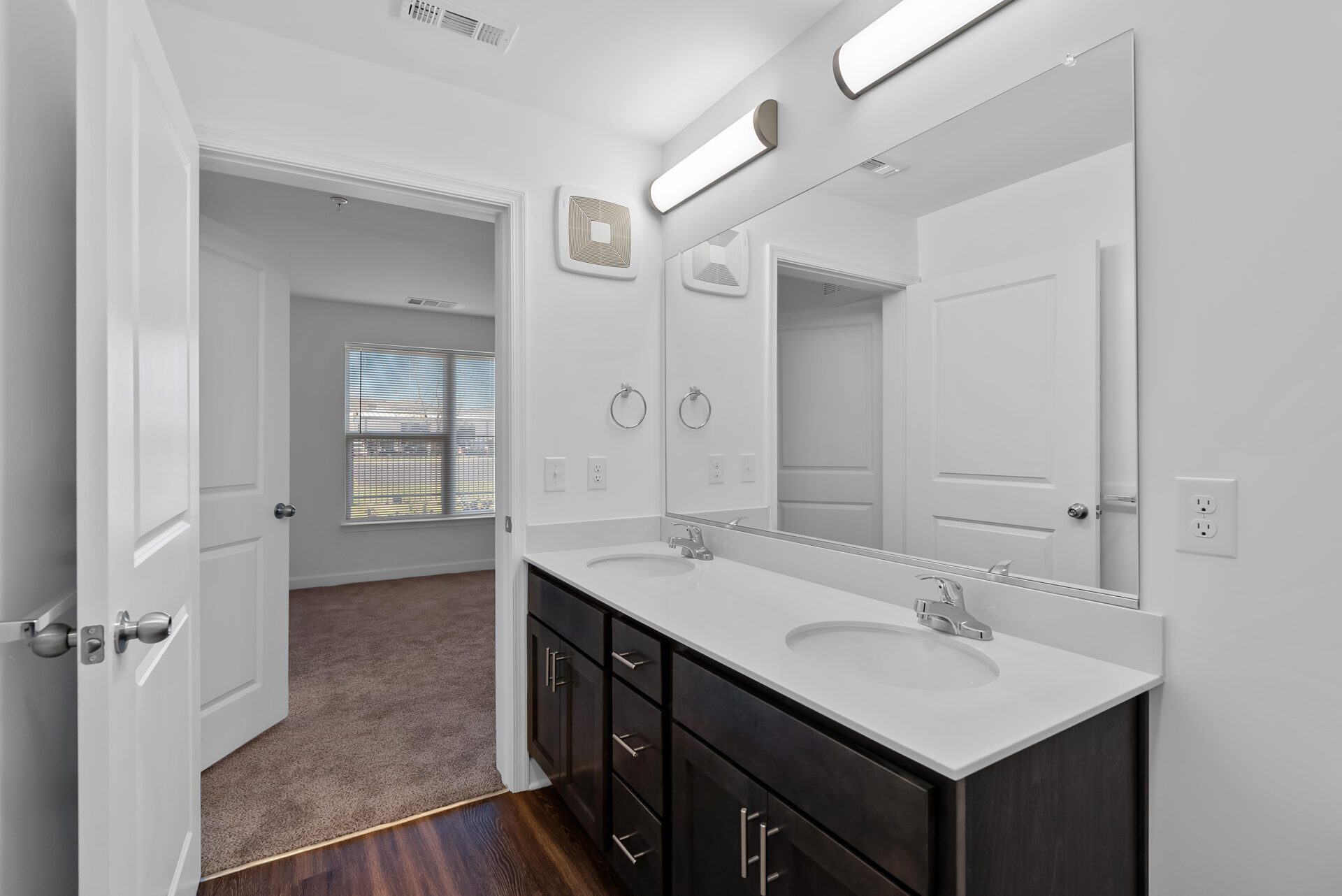 Rental Apartments | Elevate 17 | Virginia Beach, VA